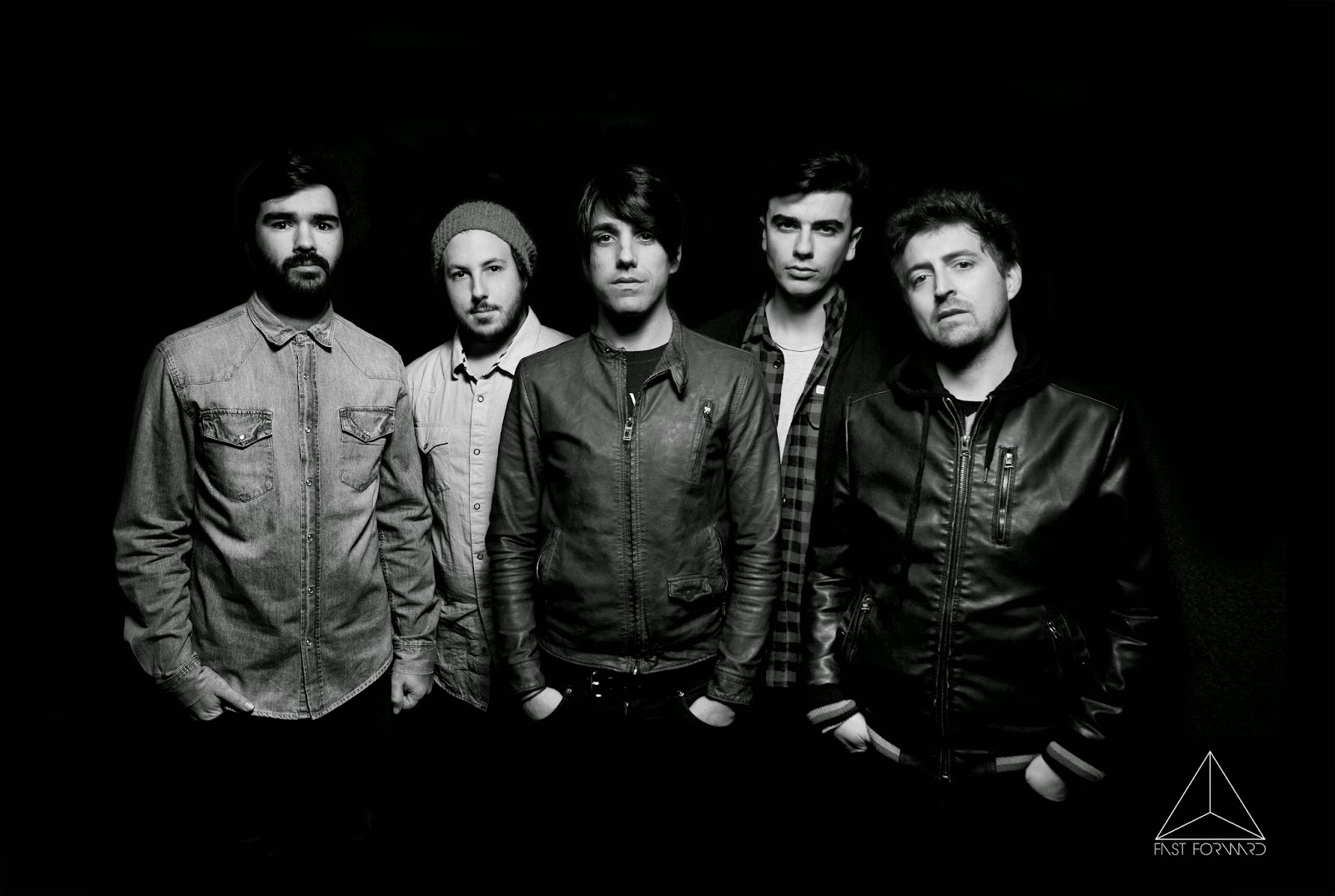 Fast Forward y sus electropíldoras - El Mundo de Dawidh