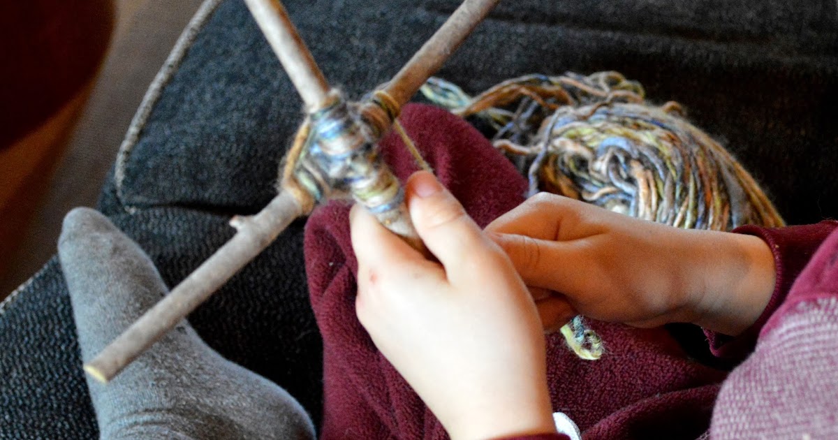 Mothering with Mindfulness : Busy Little Hands