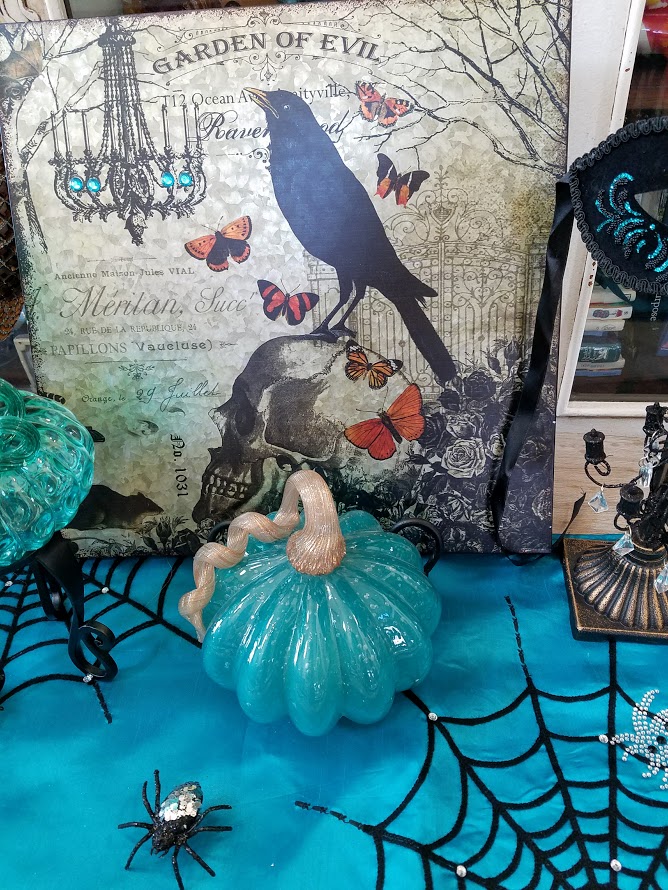 Candlelight Supper: Teal Pumpkin Halloween Tablescape