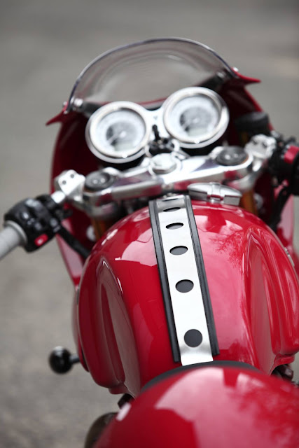 Red Racer - RocketGarage - Cafe Racer Magazine