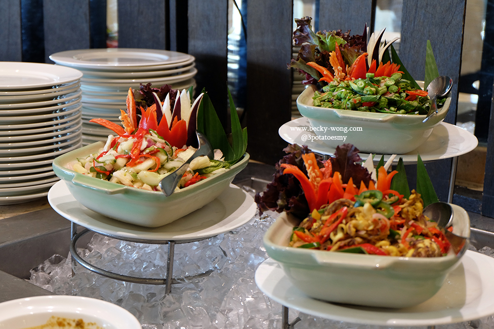 Hawker and Grill Buffet @ Carousel International Coffeehouse, Palace of ...