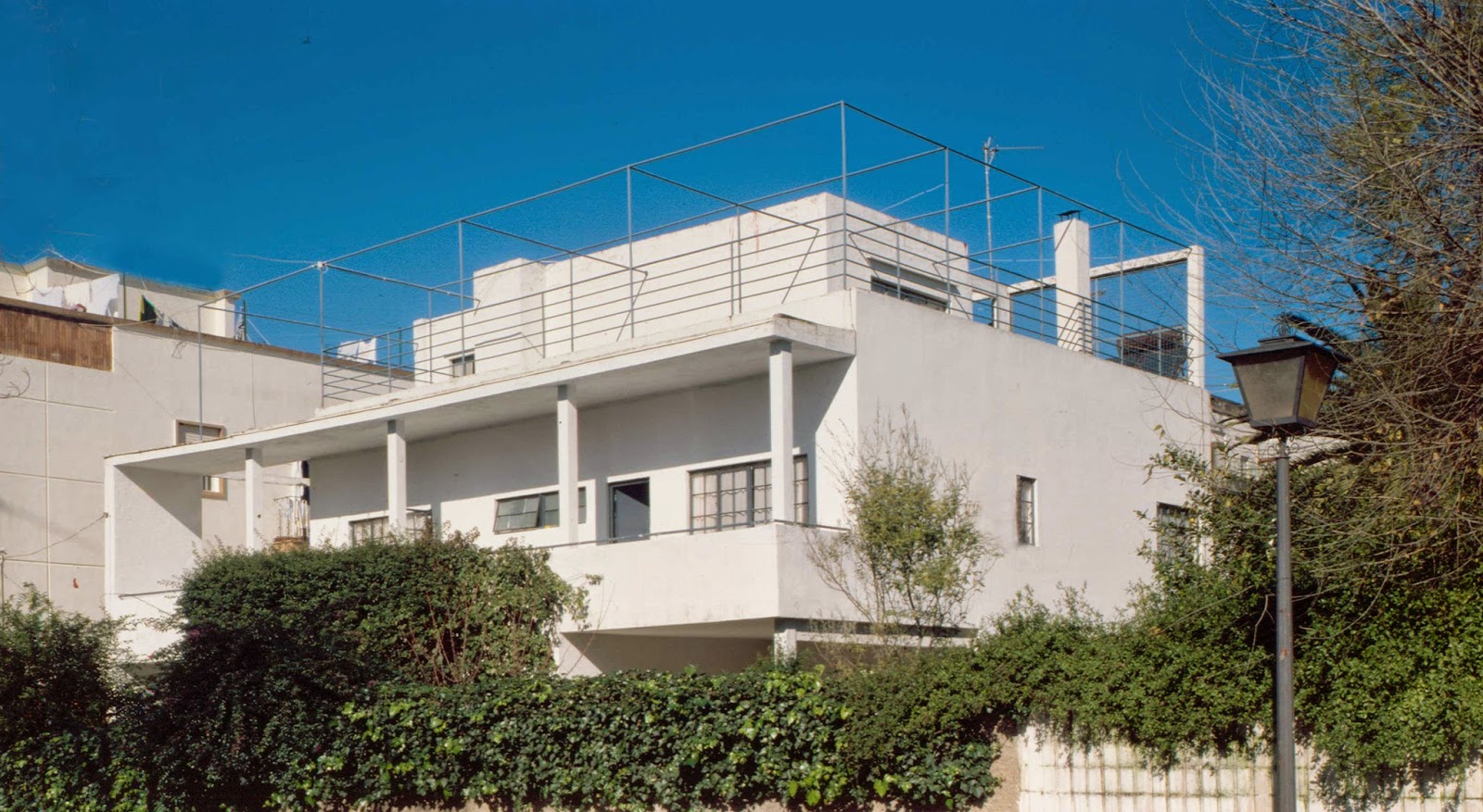 NOSOTROS Y ELLA, LA ARQUITECTURA: La casa Duclós de José Luis Sert