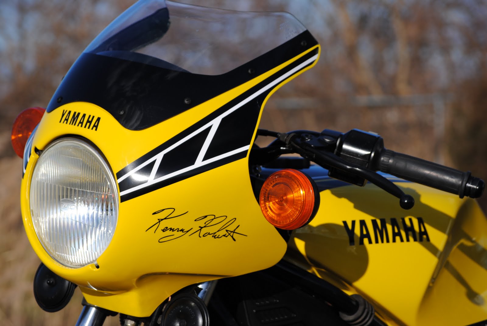 RZ 350 Stock Original Kenny Roberts - RocketGarage - Cafe Racer Magazine