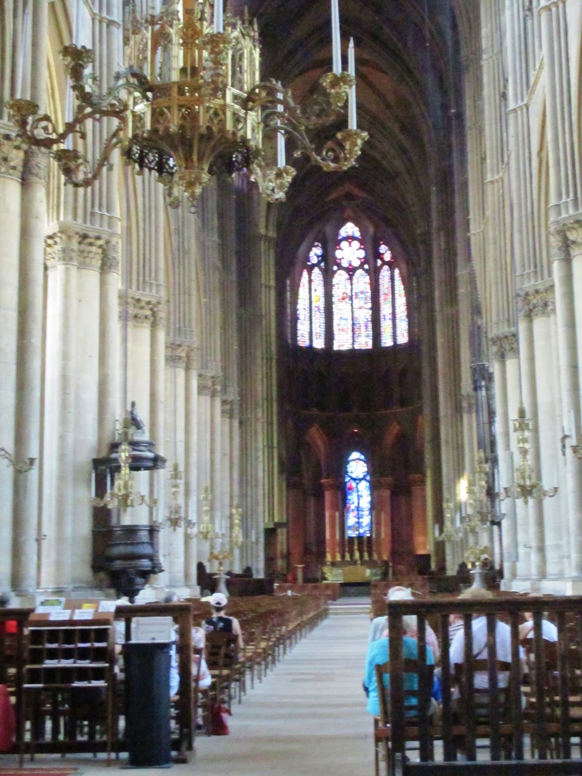 Elaine Travels: Reims Cathedral Interior