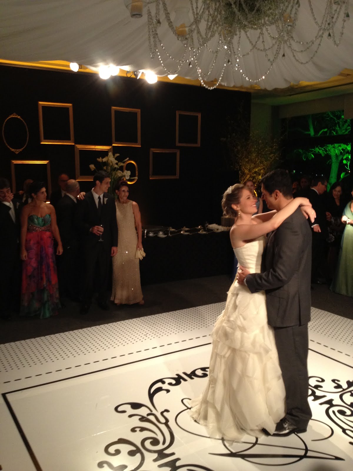 designaholic: Priscila & Alexandre - a marca