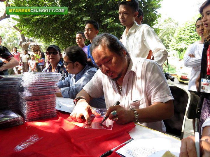 PHOTO: Zaw Win Htut's New Solo Album Promotion Event