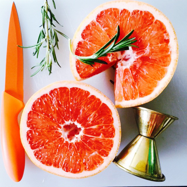 Palm Breeze Ruby Red Gin Spritz | Venus Trapped in Mars || Dallas