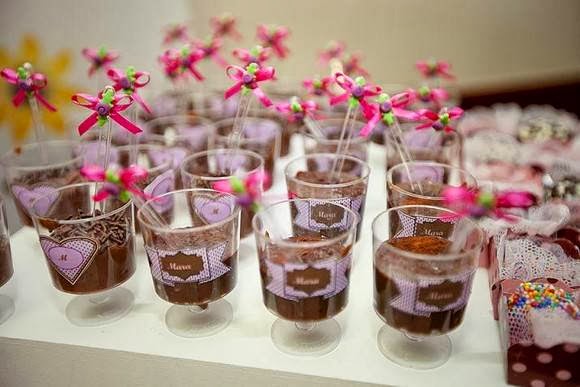 Docinhos no copinho: Doces no copinho, faça já sua encomenda