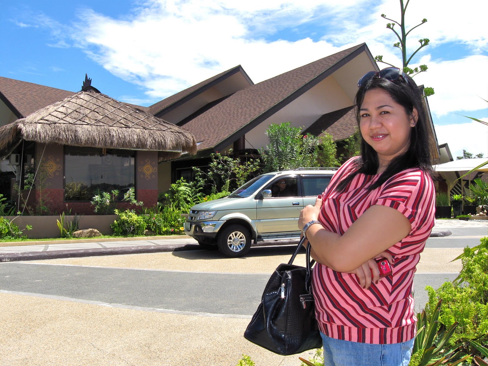 Honey's Home & Leisure: A MUST-VISIT place in SBMA: SEGARA VILLAS & SUITES