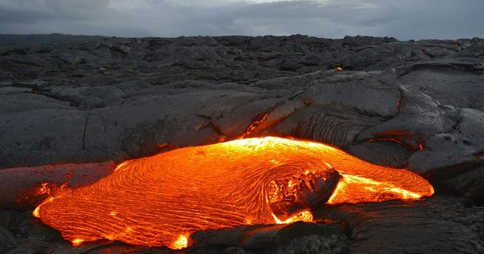 Bentuk muka Bumi Akibat Proses Vulkanisme | Geograph88