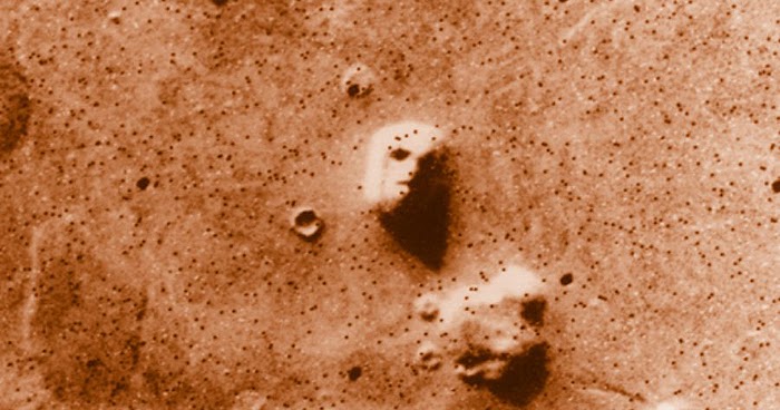 ¿De quién es la cara de Marte? - DIFUNDE LA EVOLUCION