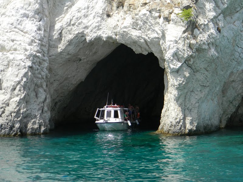 CĂLĂTORII: Vrăjită de insula Zakynthos!