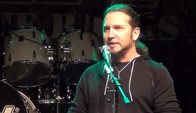 KISSopolis: Eric Singer Interviewed On Honduras' 'Hard & Heavy' Radio