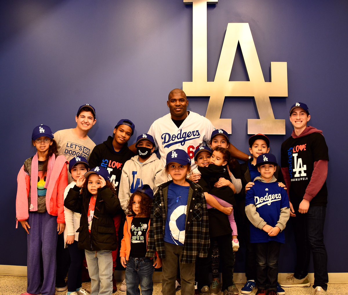 Dodgers Blue Heaven: Blog Kiosk: 1/26/2018 - Dodgers Links - Some Odds ...