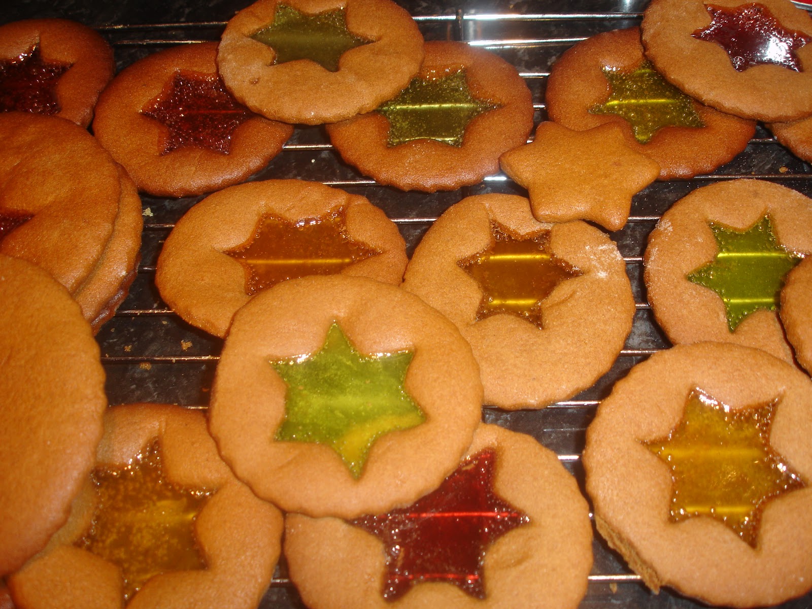 Dancing In The Mud: Jubilee jewel biscuits