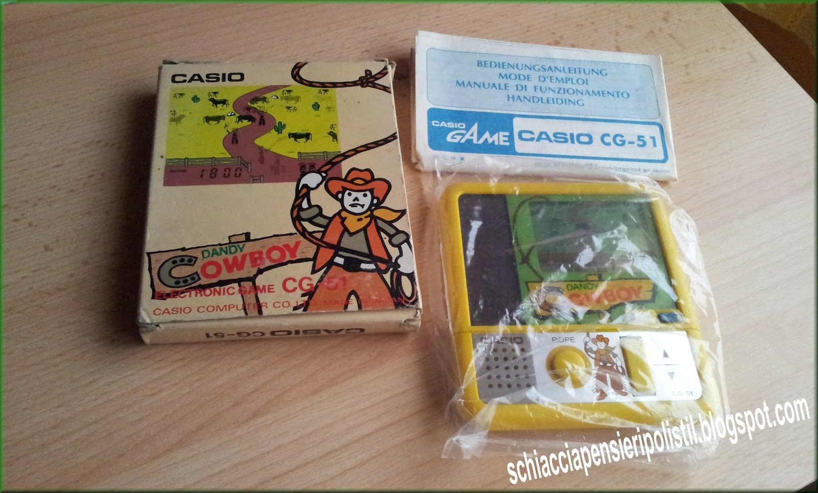 Schiacciapensieri polistil...ma non solo: CASIO - DANDY COWBOY