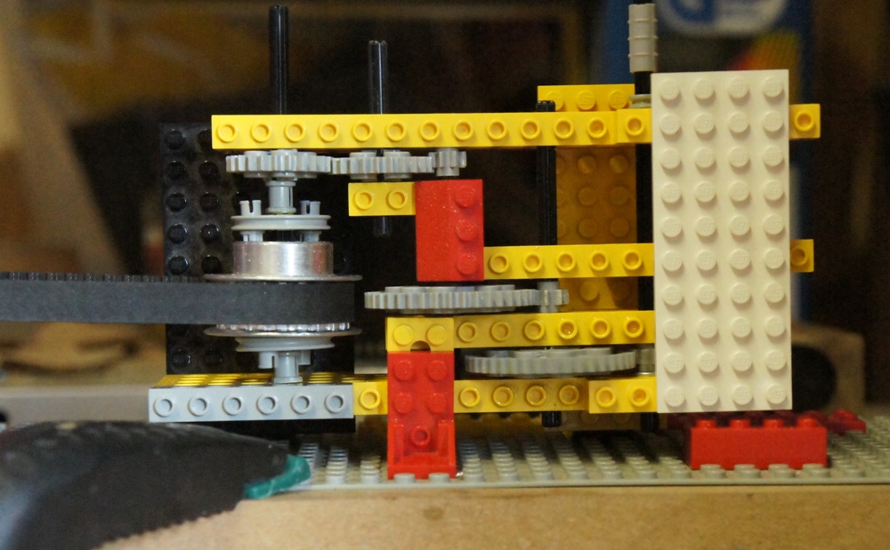 zijmaakthet: Hoe je een boormachine kunt leren punniken