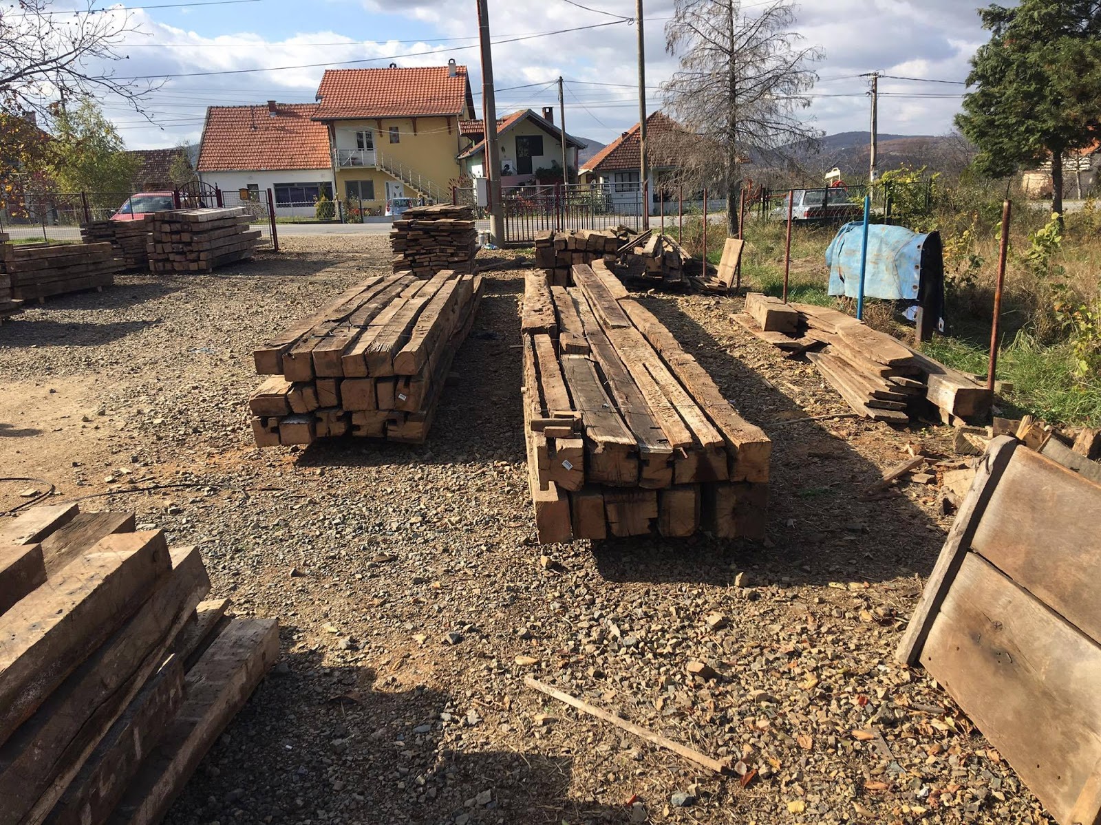 Tesana Gradja: Vajati i mlekari - otkup stare gradje