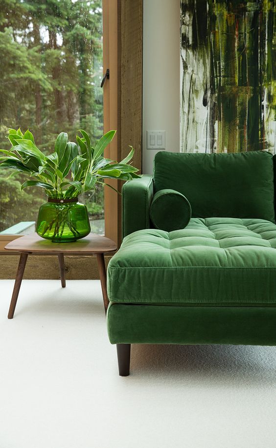 CASA TRÈS CHIC: SOFÁ VERDE