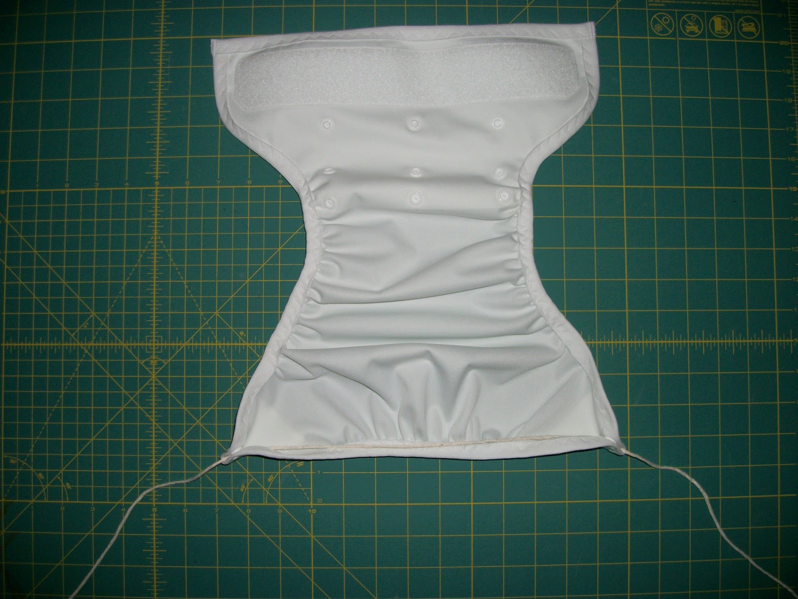 Simple Diaper-Sewing Tutorials: Snap-On Hook and Loop Tabs