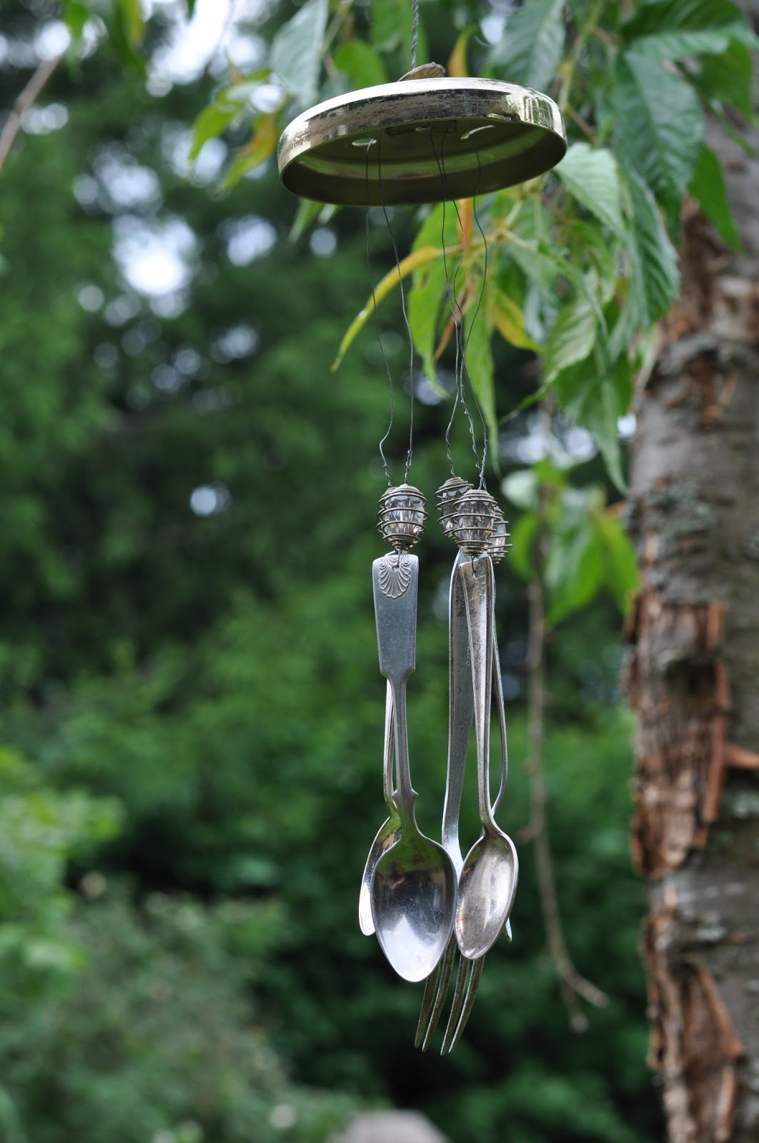 varpaat kippuralla: Tuulikello