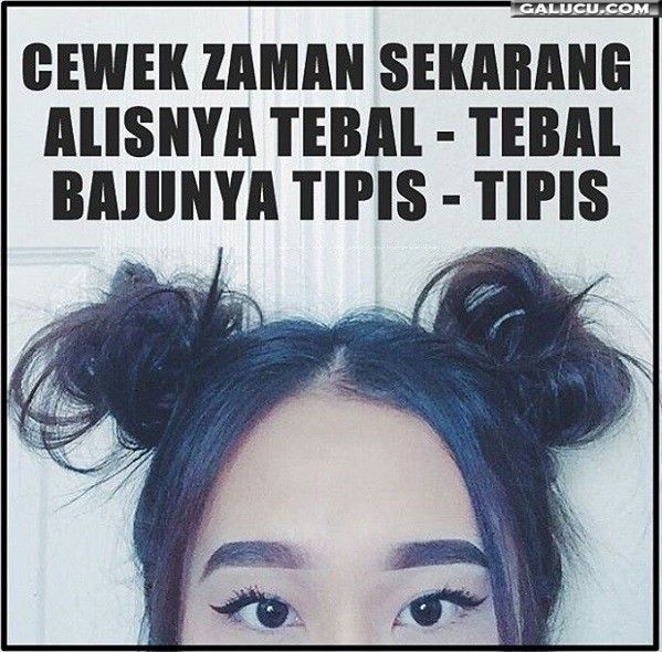 10 Meme Lucu 'Alis Tebal' yang Ampuh Ceriakan Harimu