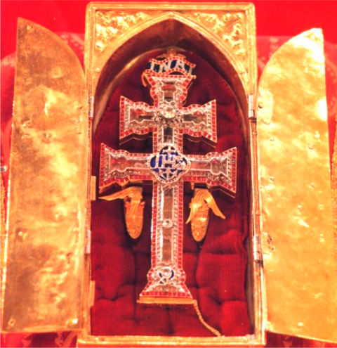 Caminos y encomiendas: La Vera Cruz - Santa Cruz - Titulus Crucis