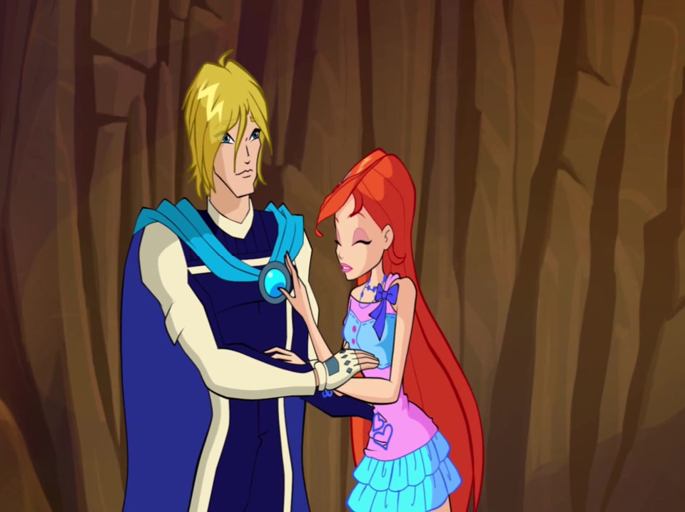 Imágenes de Sky defendiendo a Bloom de las Trix - Winx Club All