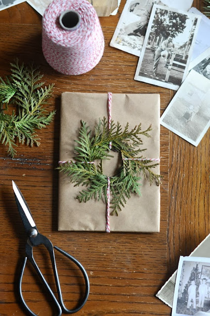 StylishBeachHome.com: Nature Inspired Christmas Wrapping Ideas