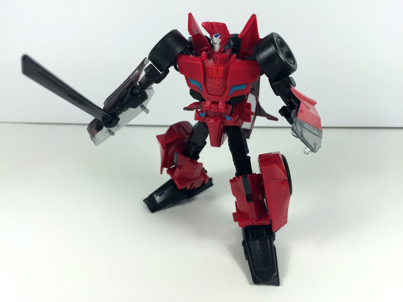 Toybox Soapbox: Transformers RID 2015 Sideswipe Review