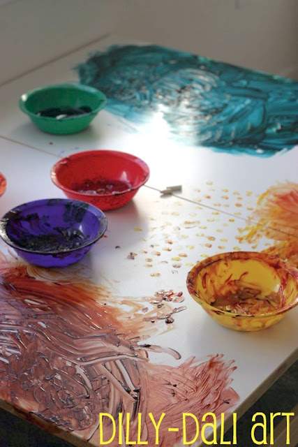 Dilly-Dali Art: Process Art {Fingerpainting}