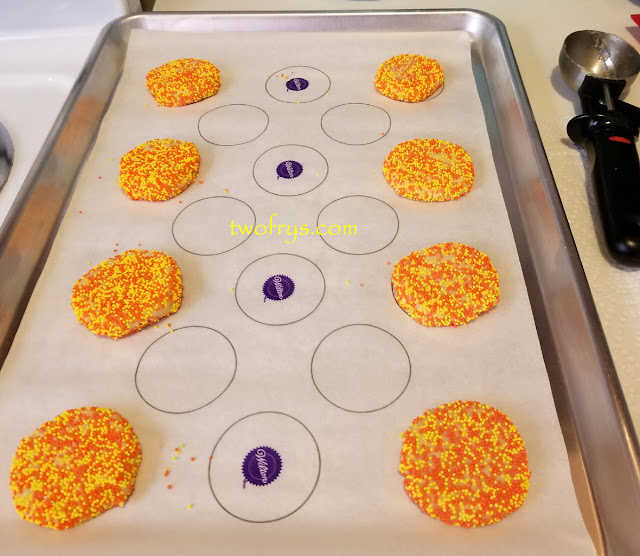Two Frys: Fall Sprinkle Cookies