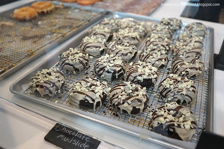 Astro Doughnuts & Fried Chicken - Downtown L.A. - Vegas and Food