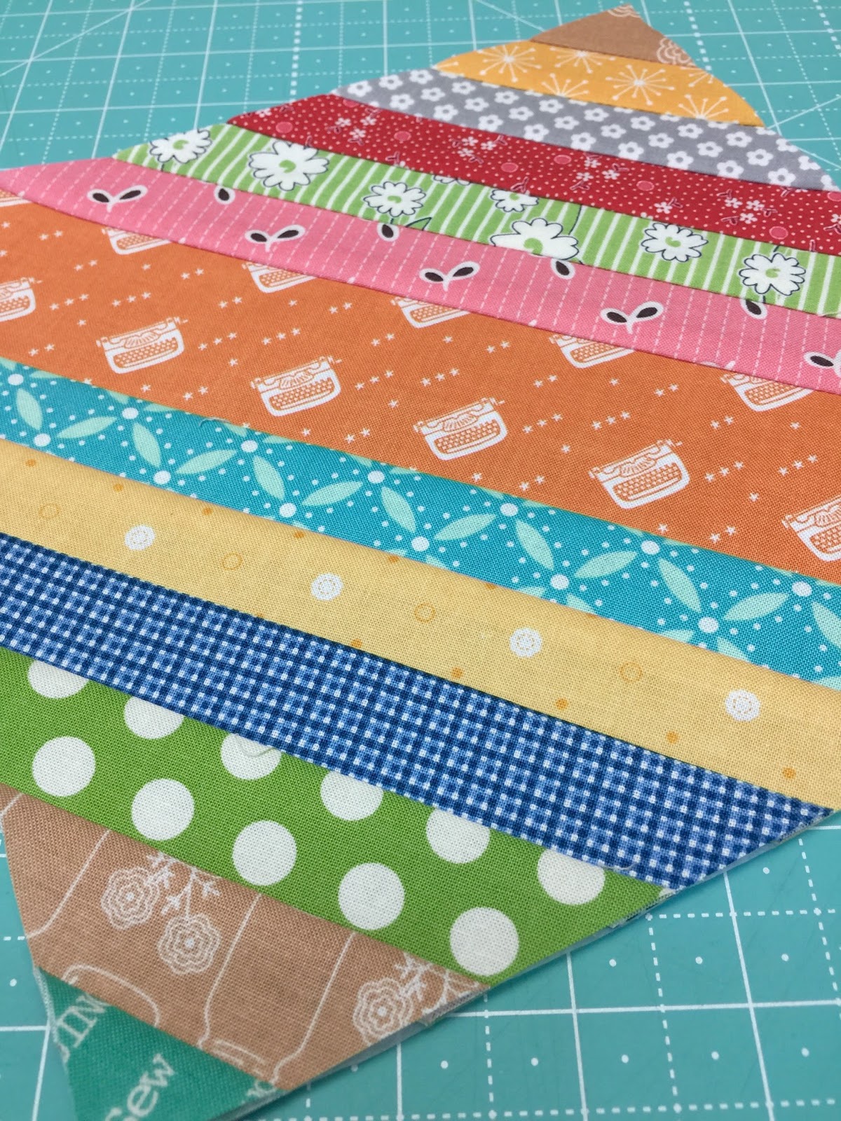 Scrappy String Block Tutorial!! | Bee In My Bonnet | Bloglovin’