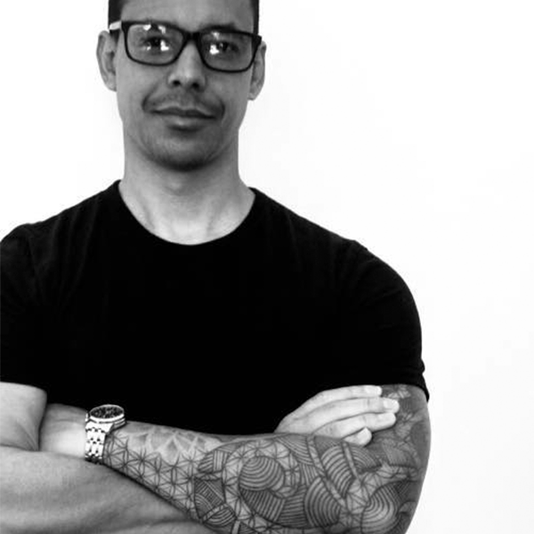 Casa dos Quadrinhos: Quer conhecer melhor Guilherme Balbi, professor de ...