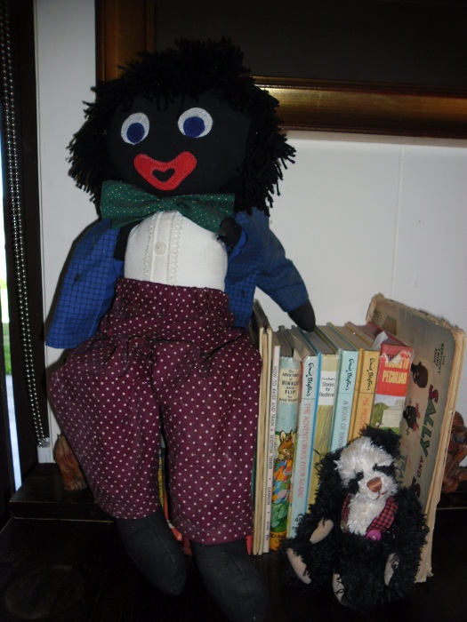 Nostalgia, Mystery And Arty Gardens.: My GOLLYWOG Collection