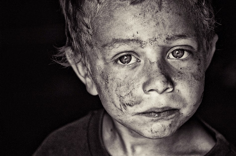 Untold Stories: Spectacular professional photography of human faces