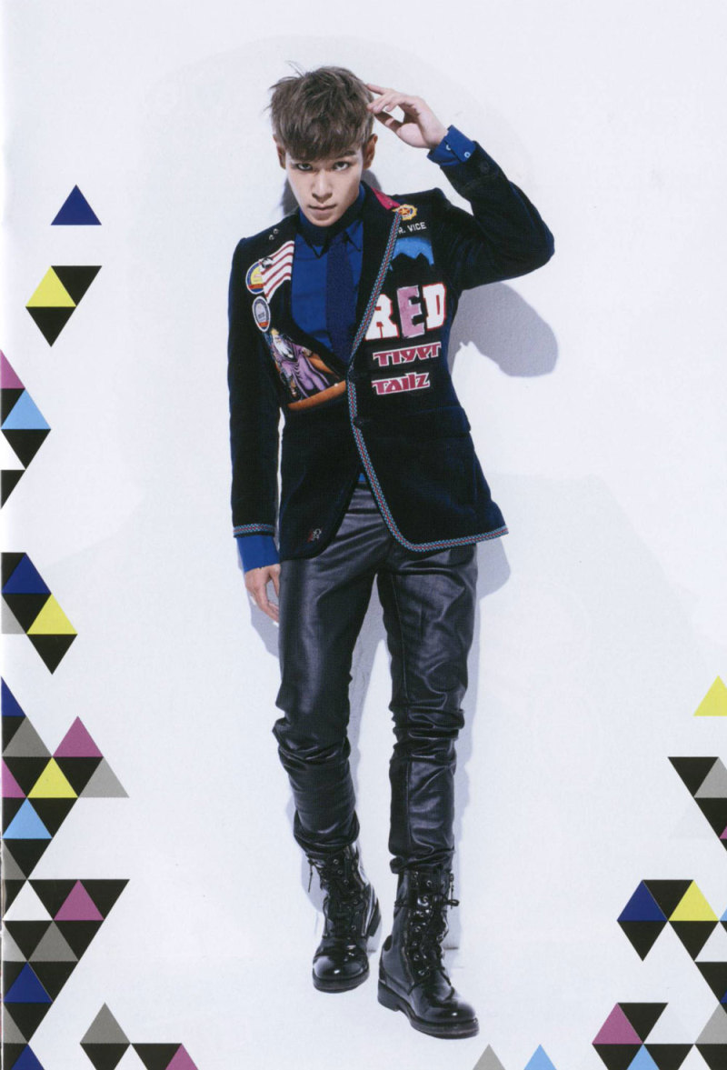 We Love Big Bang: [Photos] GD&TOP "Oh Yeah" Japanese Single Album Scans