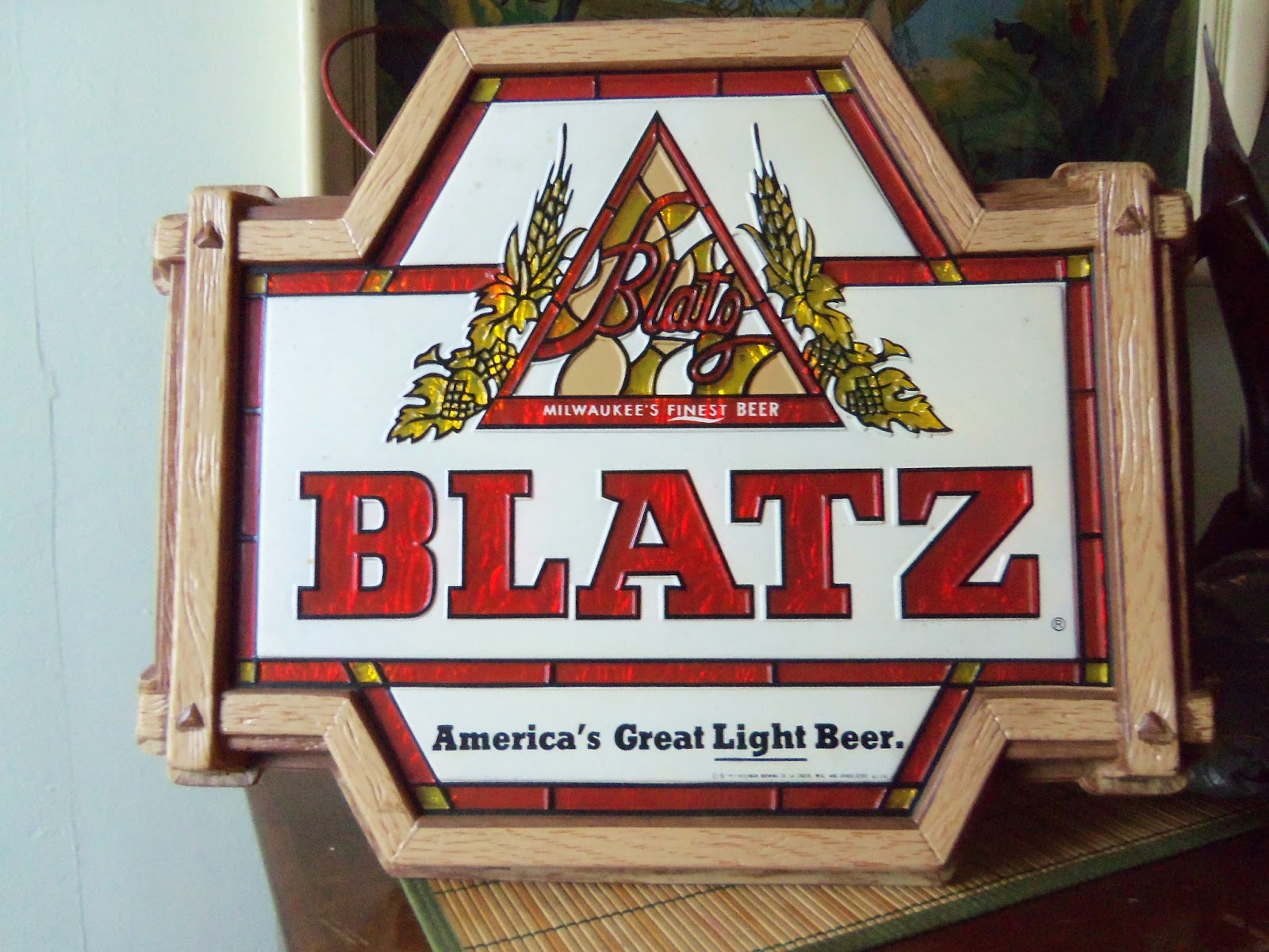 Johnny Boys Finds: Vintage 1977 Blatz Beer Sign