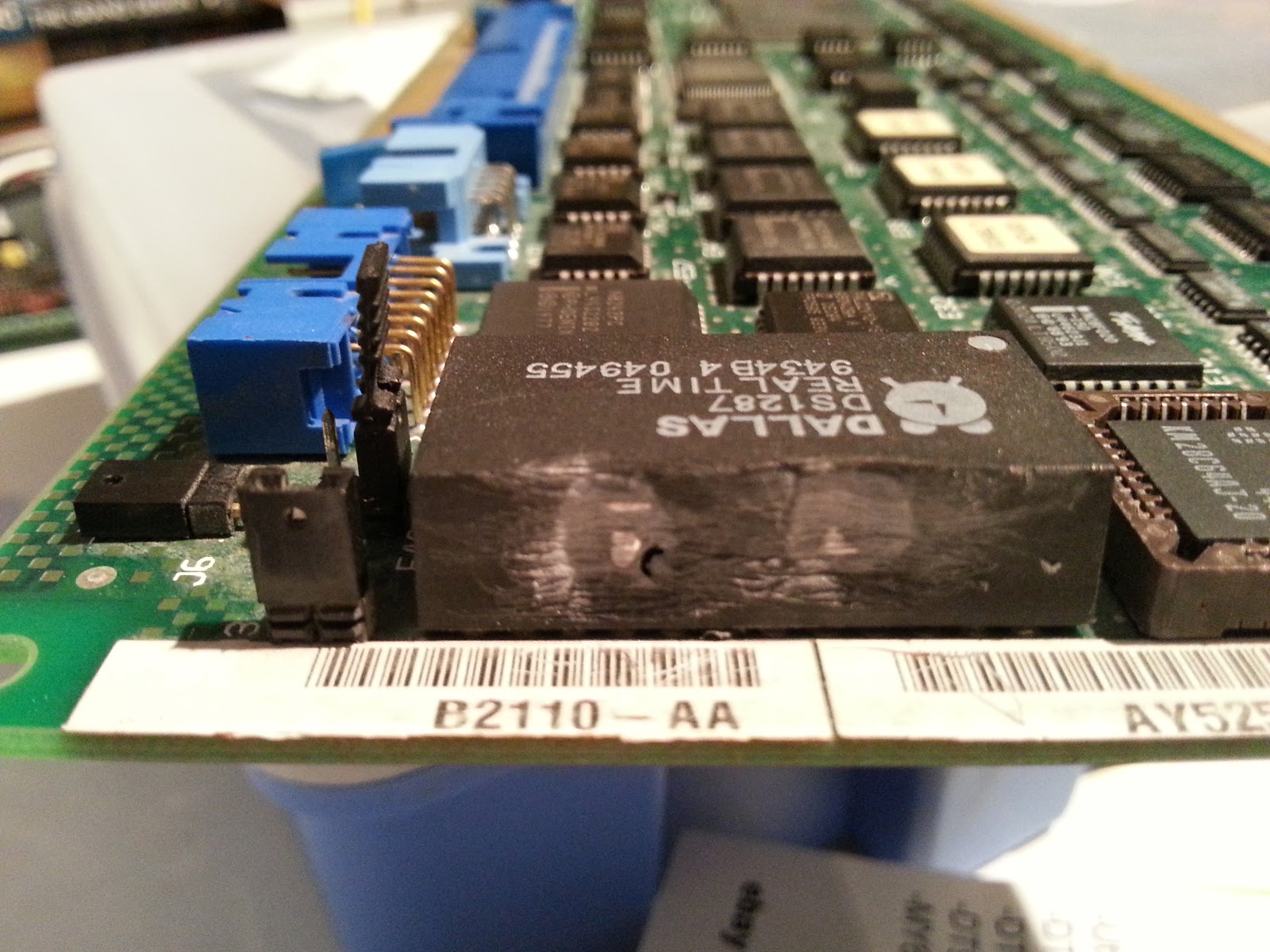 Restoring a DEC AlphaServer 2100