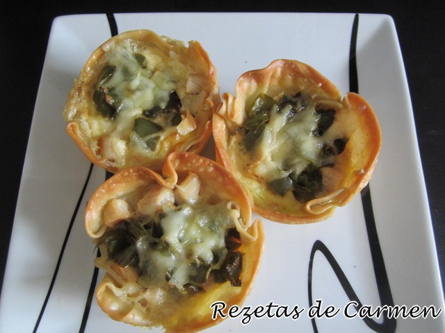 Mini quiche de pollo y pimientos