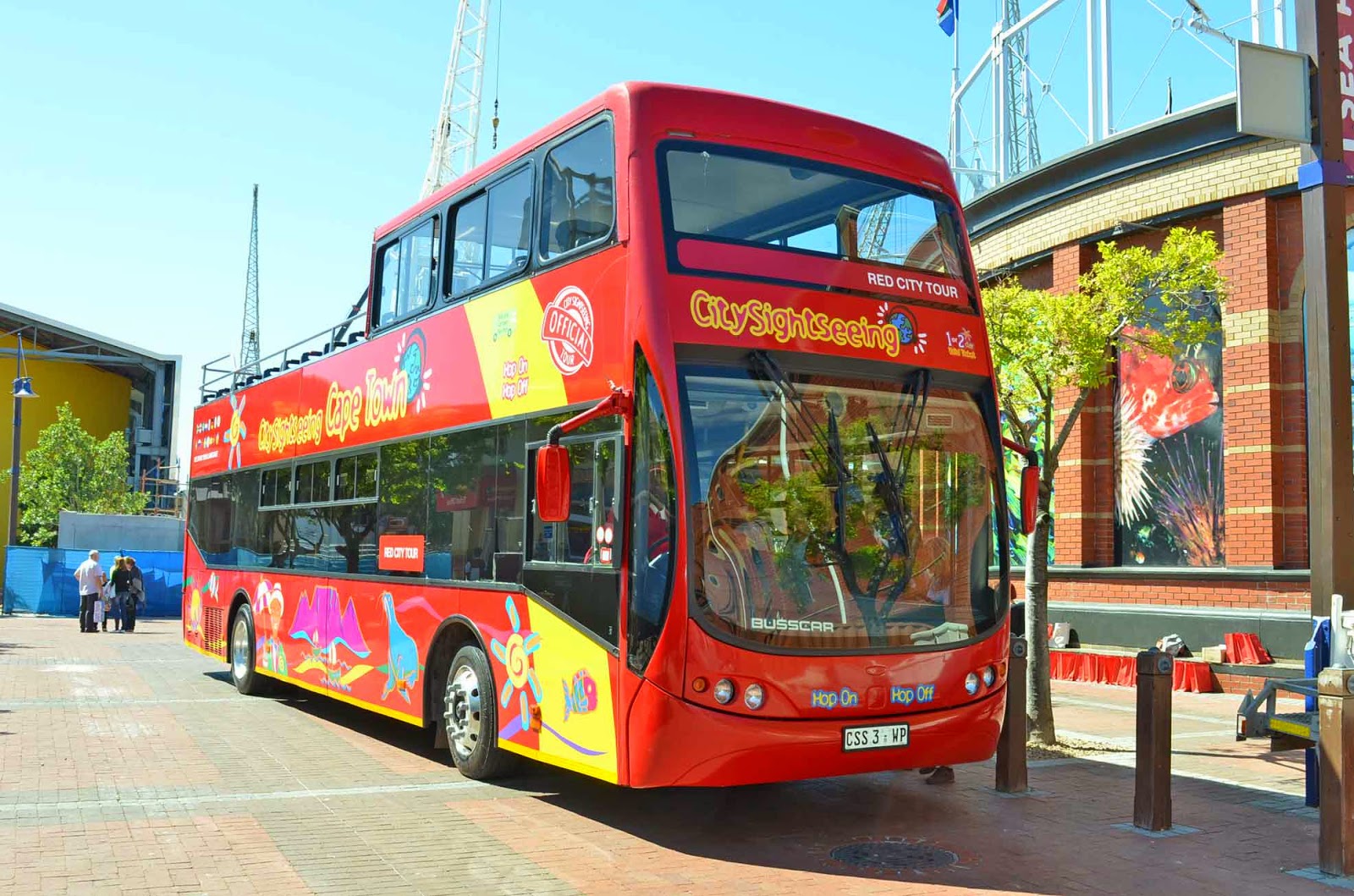 .: Riding City Sightseeing's Red bus to Constantia with the Klink ...
