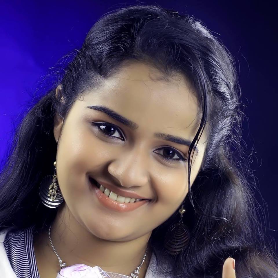 MALAYALAM SERIAL ACTRESS: Angel Mariya Joseph