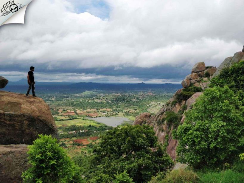 Huthridurga Fort Trek - Treasure hunt on the hill