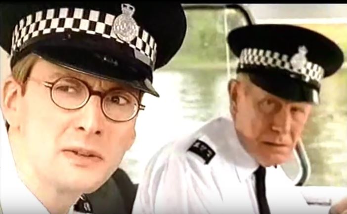 VIDEO: David Tennant In Duck Patrol - Flying Colours