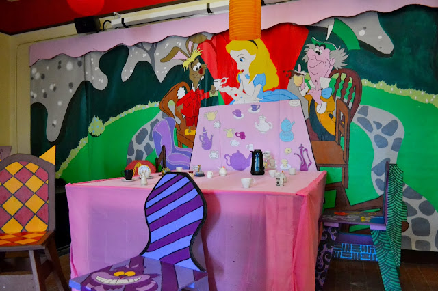 The Staycationer: QueensU Science Formal