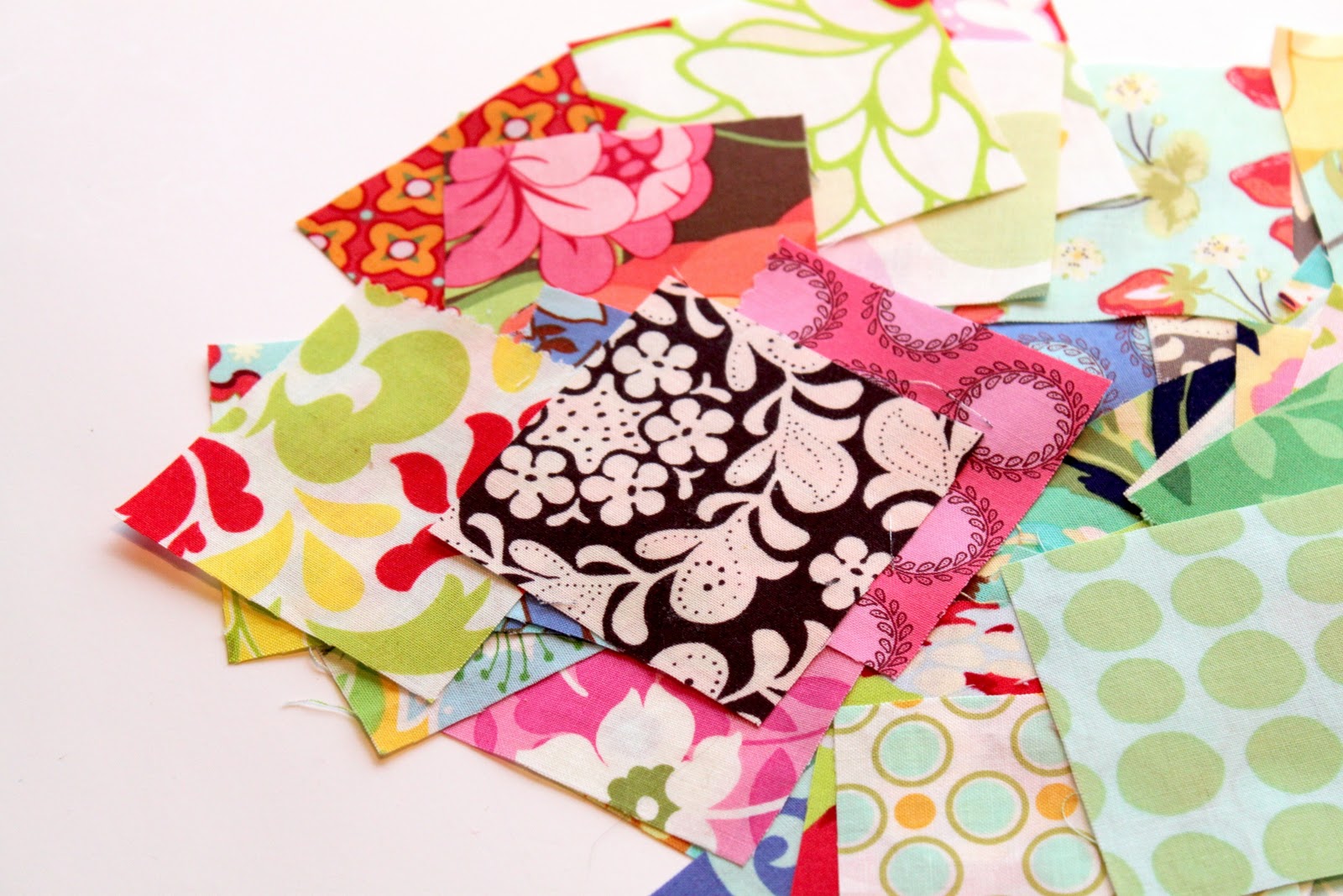 Patchwork Travel Neck Pillow ~ Pattern & Tutorial - The Cottage Mama