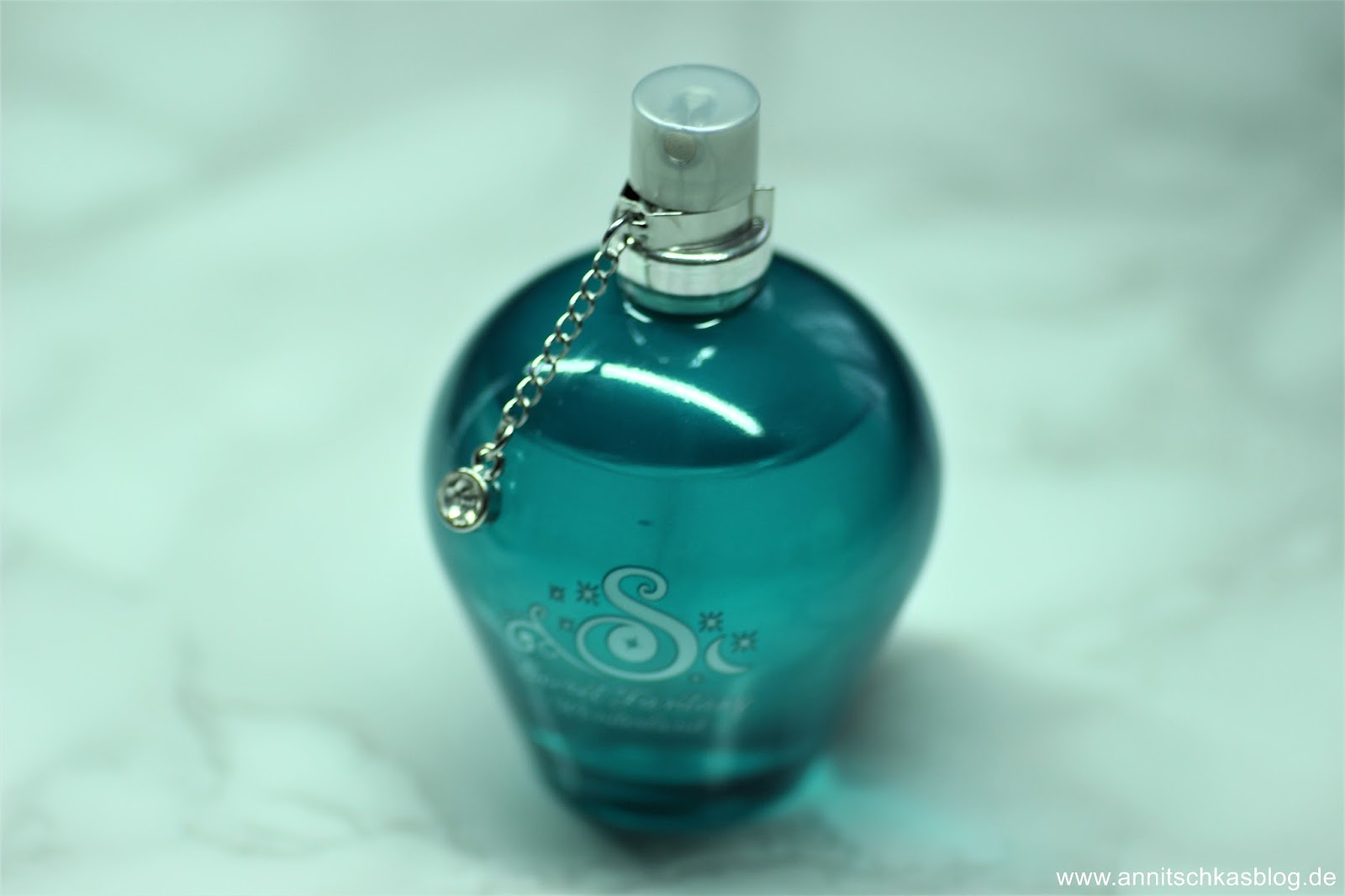 Avon - Secret Fantasy Parfum - Annitschkas Blog