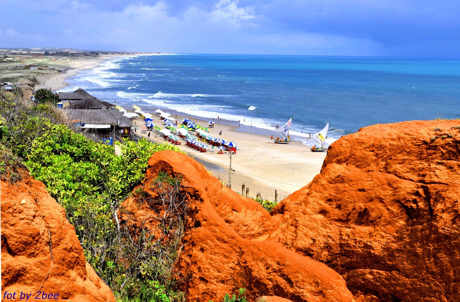 Praia Morro Branco - Passeios para os melhores destinos nó Ceará