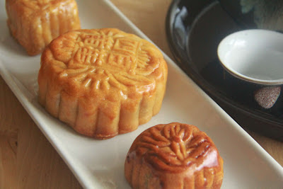 Simple Indulgence: Traditional Baked Mooncake